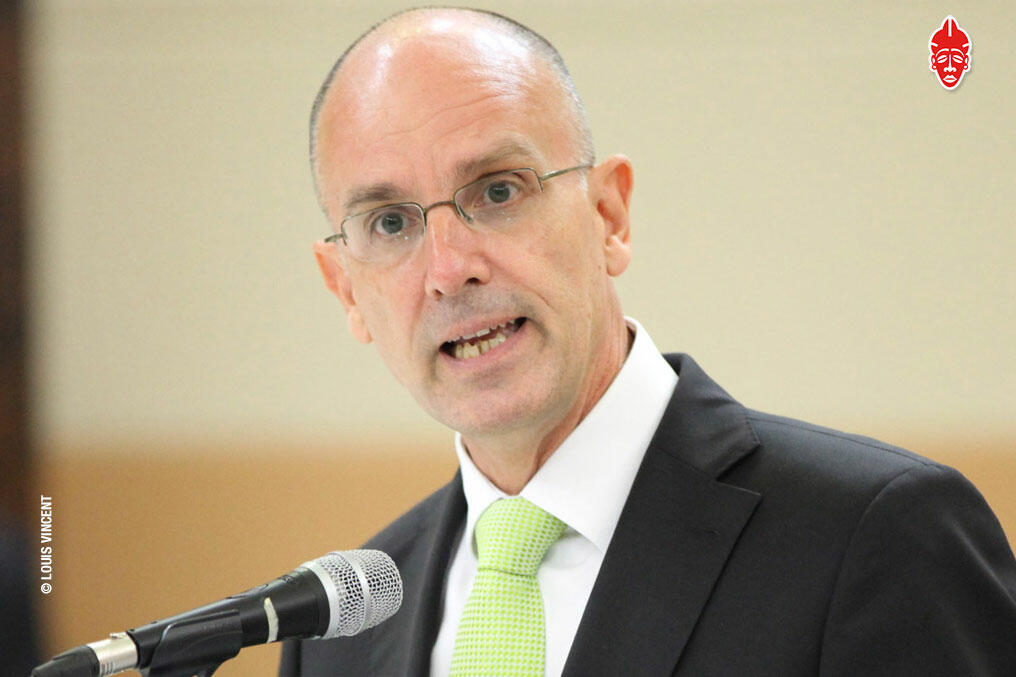 Joseph Weiss va à l’essentiel - République Togolaise