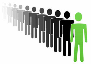 Long queues as unemployed graduates queue for jobs - République Togolaise