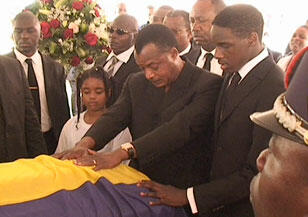 Faure a assisté à l'inhumation d'Edith-Lucie Bongo - République Togolaise