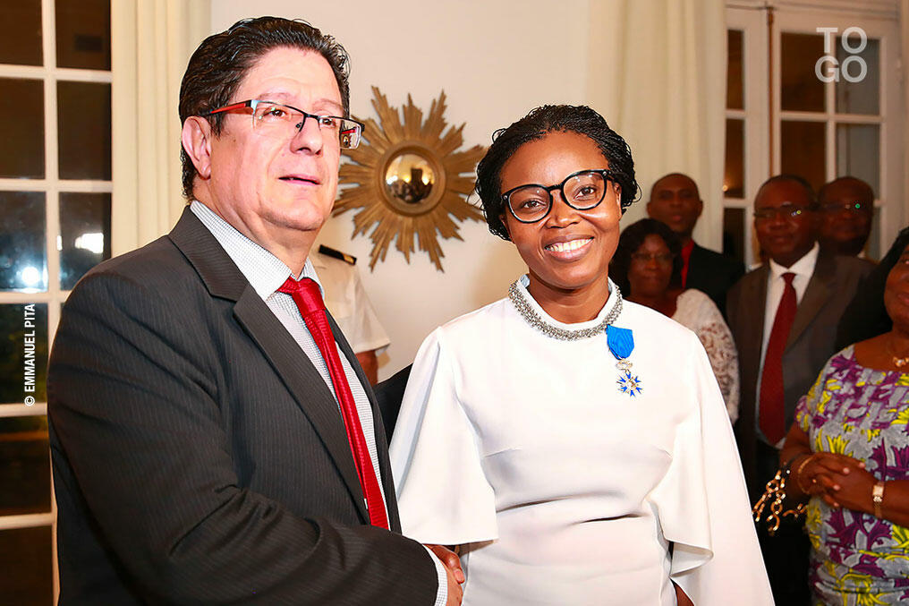 Sylvie Zanou a du mérite - République Togolaise