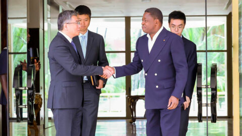 La Chine et le Togo tracent une nouvelle voie commune - République ...