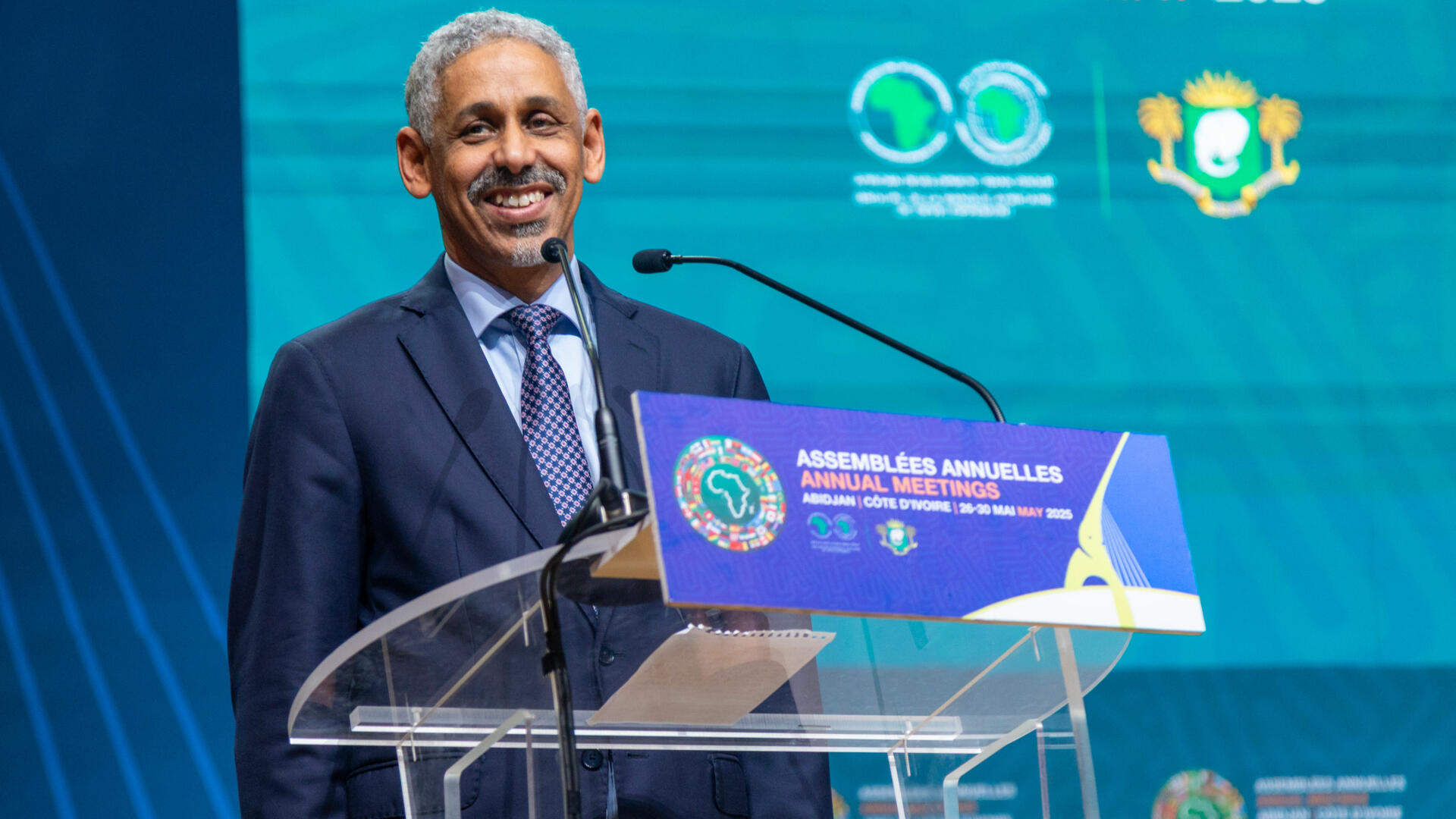 Sidi Ould Tah prend les rênes de la BAD - République Togolaise